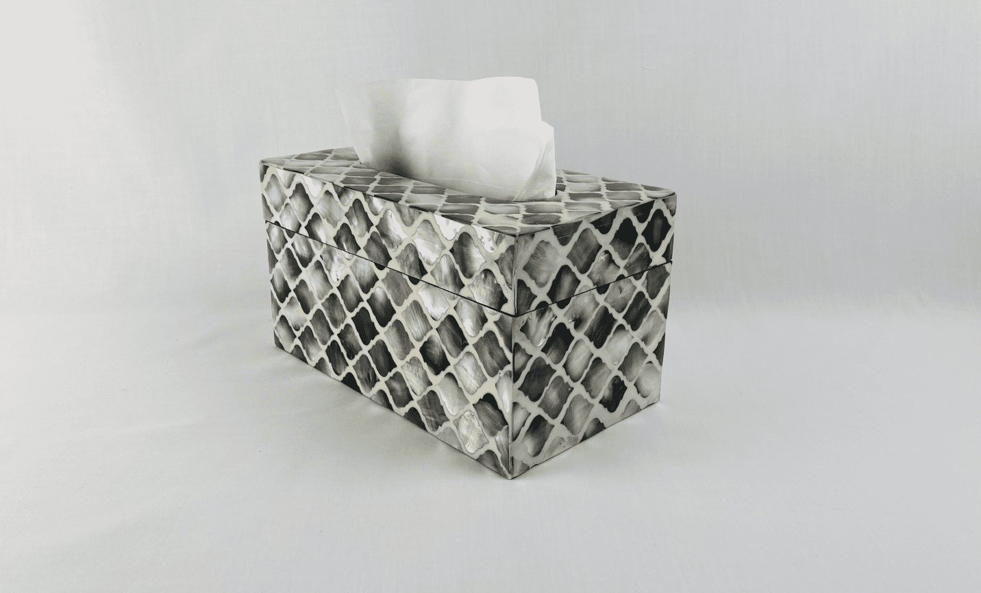 Buying a Facial Tissue Box Holder: A Helpful Guide